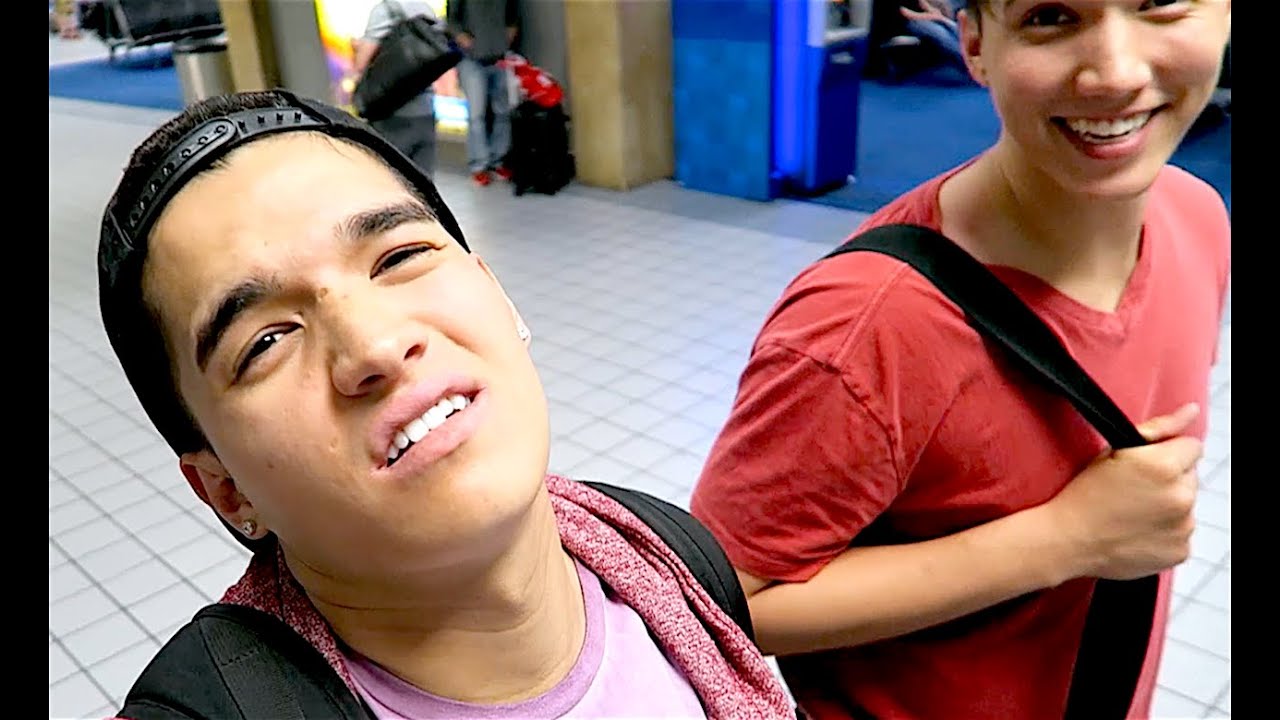 AiRPLANE LEFT WiTHOUT US!! - YouTube