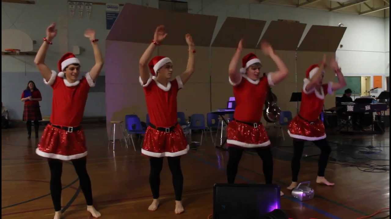 Mean Girls Christmas Dance - YouTube