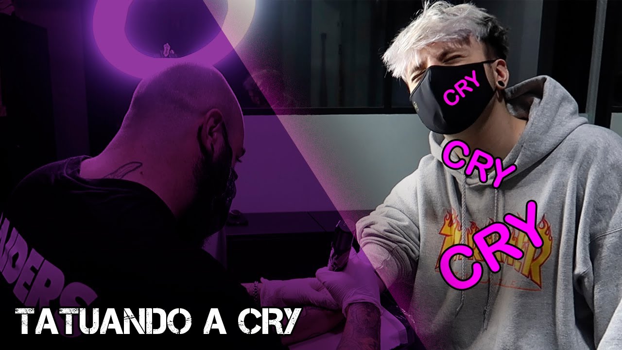 TATUANDO A CRY - YouTube