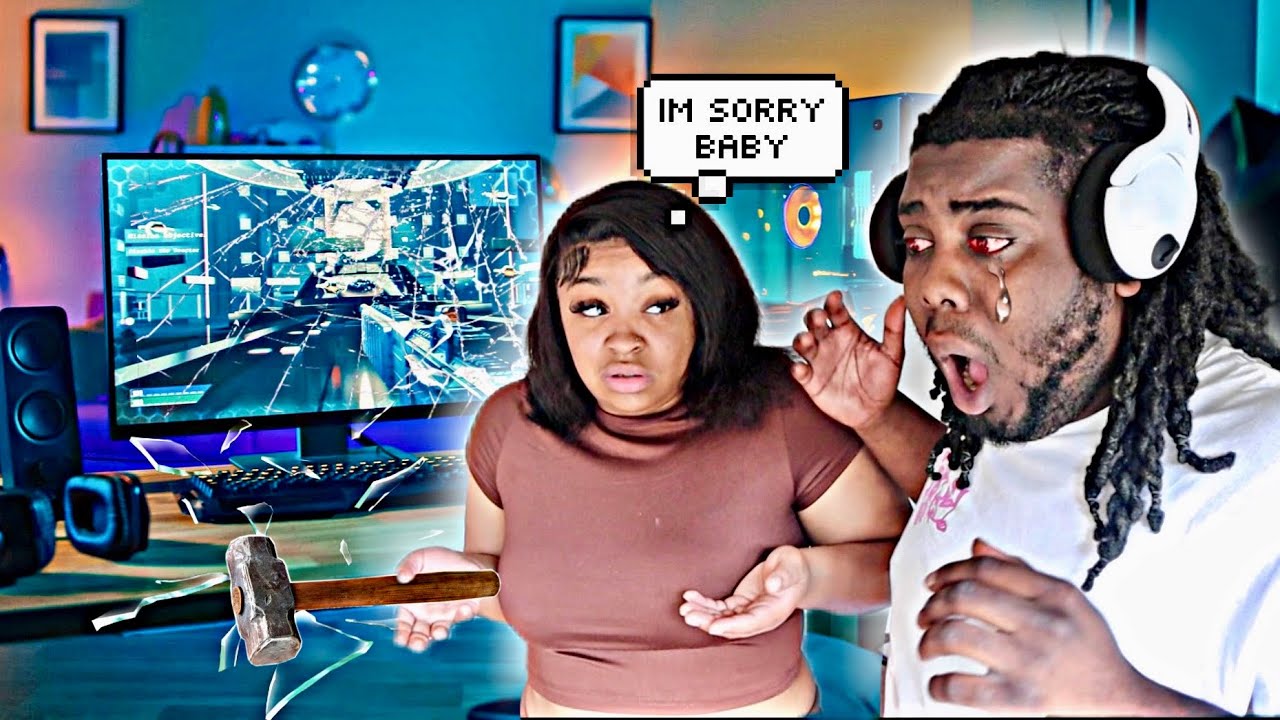 BROKEN GAMING MONITOR PRANK ON BOYFRIEND 😱*HE WAS CRUSHED💔* - YouTube