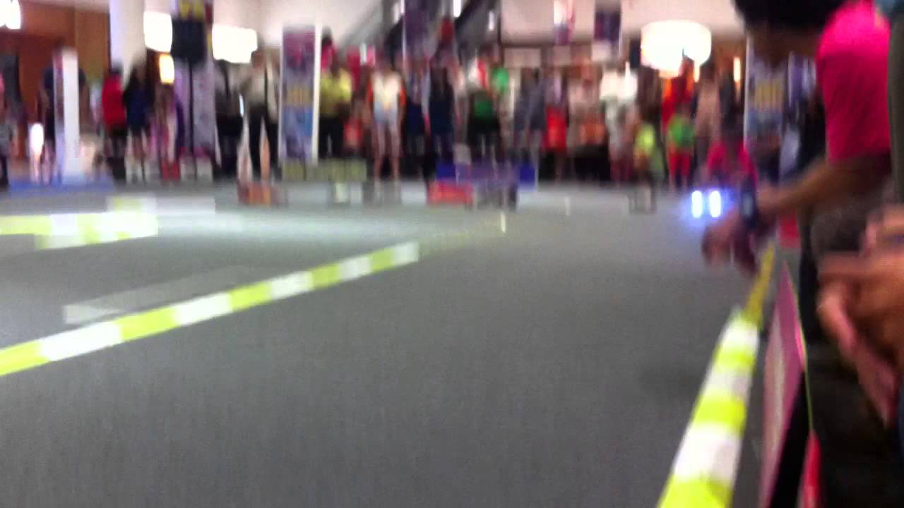 Emmanuel Amandio VS Aan Santoso at RC DriftPrix 2014 "Part 2" - YouTube