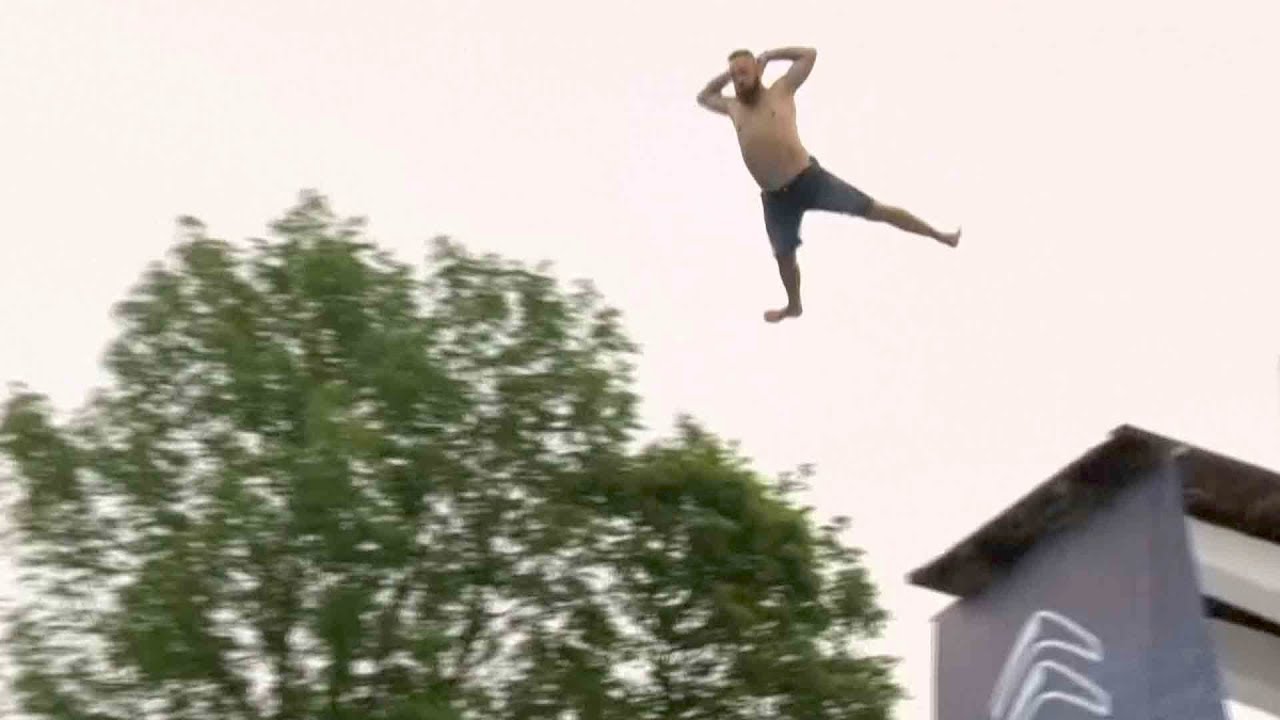 Norwegians take part in 'dods' diving competition - YouTube