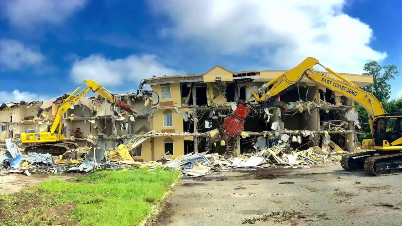 East Coast Demolition - Hampton Hotel Demo - YouTube