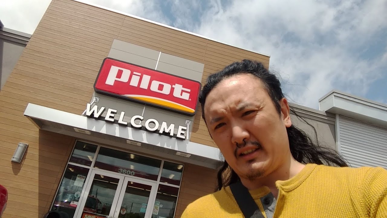 Pilot Flying J Gas Station?? WALKING TOUR - YouTube