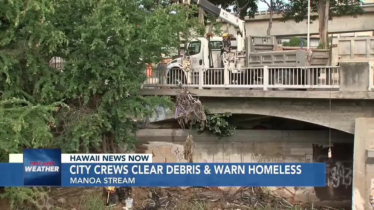Crews clear Manoa Stream, warn homeless camps ahead of storm - YouTube