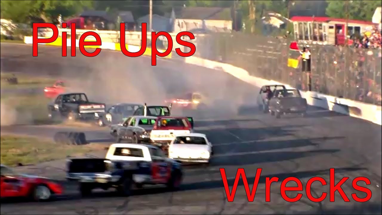 Pile Up Racing Wrecks Crashes Pull Chain May 24, 2014 - YouTube