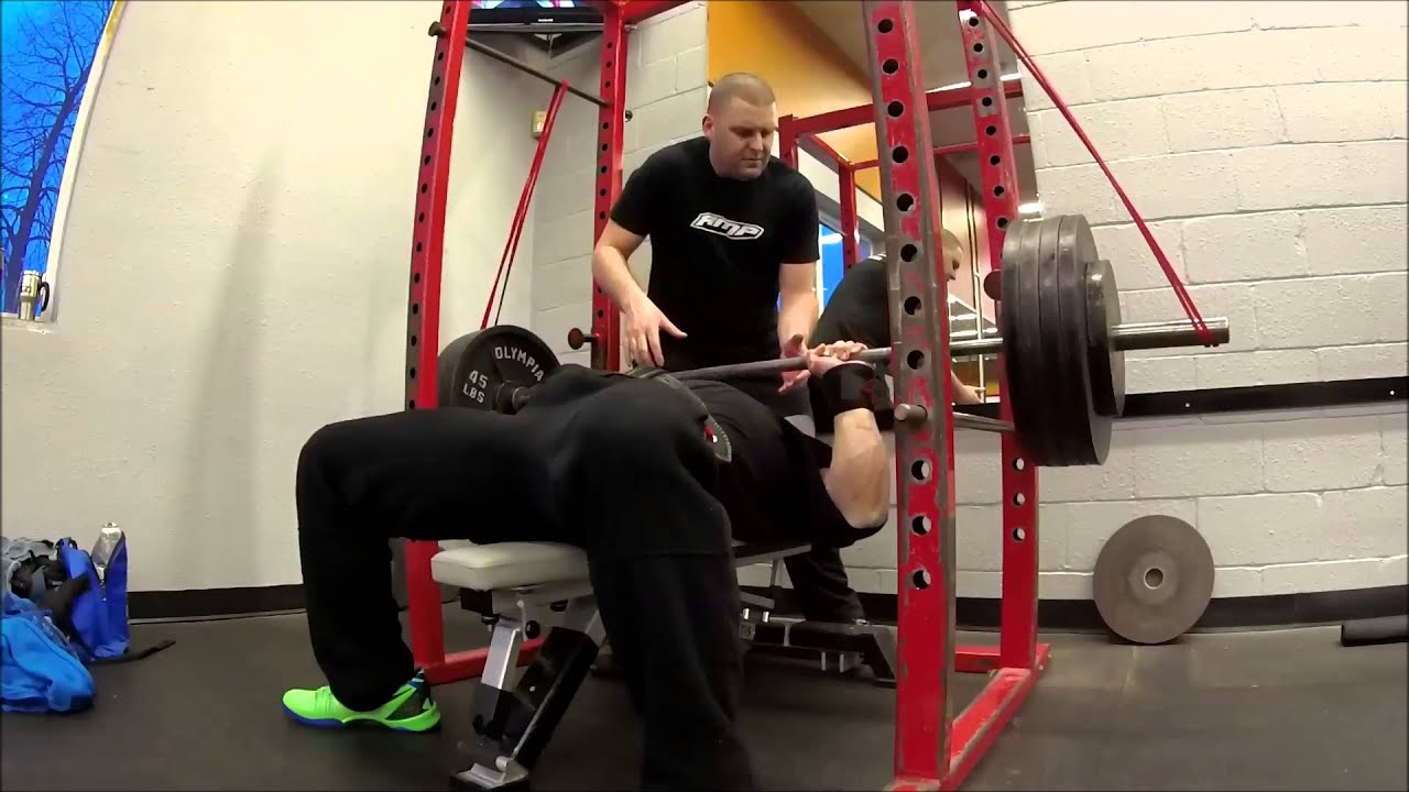Reverse grip bench press and close grip bench press - YouTube