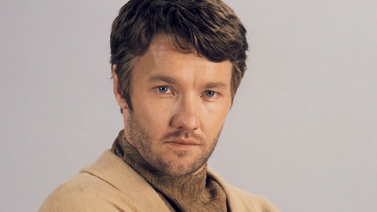 Here's What Uncle Owen Thinks of the Star Wars Ep 7 Trailer - YouTube