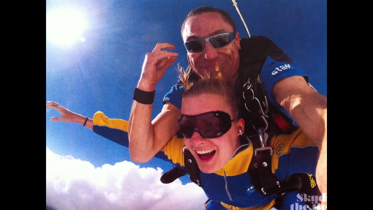 AUSTRALIA: FIRST-PERSON SKYDIVE OVER THE OCEAN - YouTube