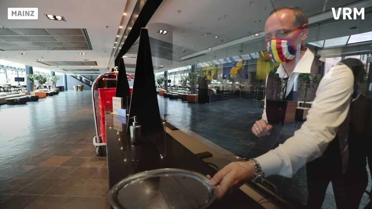Das Mainzer Hyatt öffnet wieder - YouTube