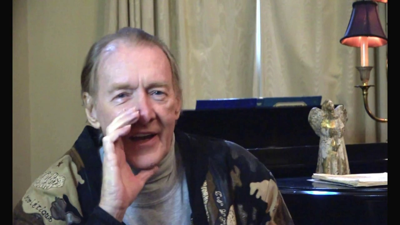 Alan Walden on the Pig'n Whistle Macon Georgia - YouTube