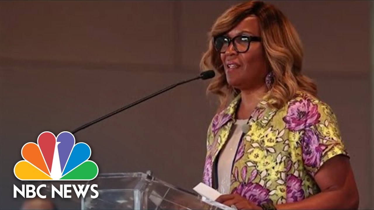Women Mean Business: Kim Davis’ Impact Within The NHL - YouTube
