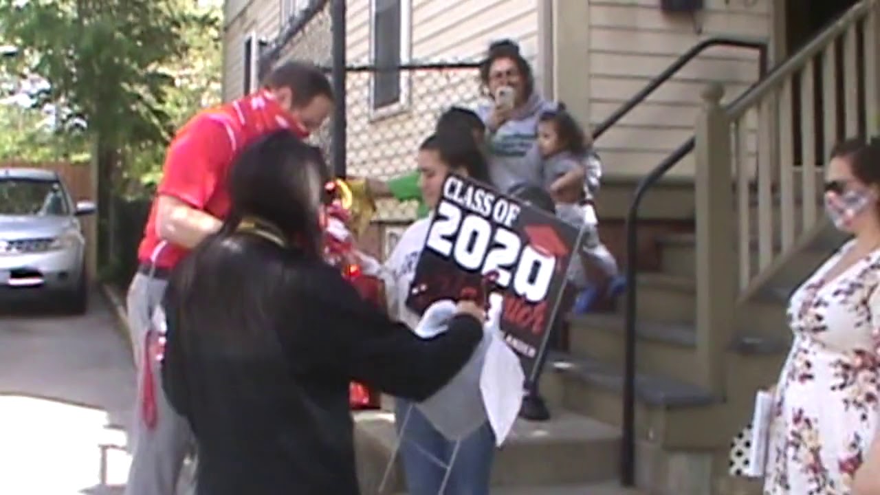 Highlander Senior Parade 2020 - YouTube