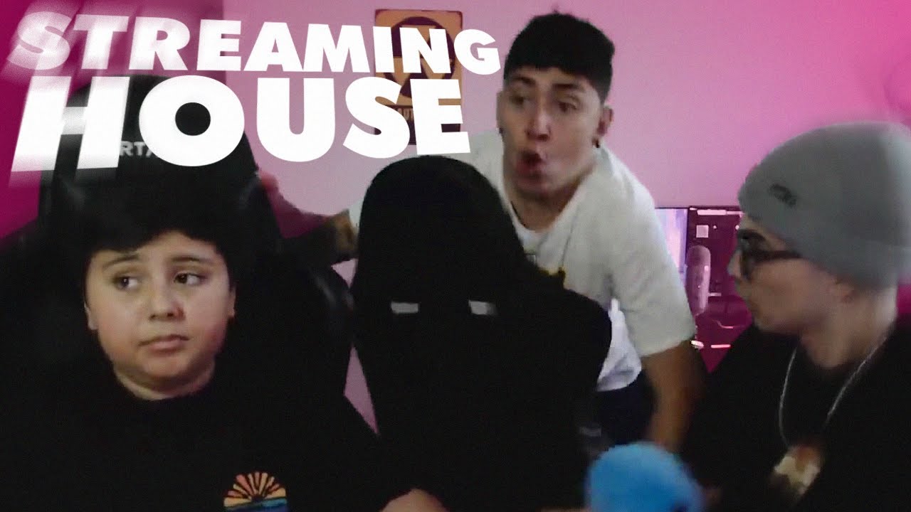 Visitando una streamer house 😮 - YouTube