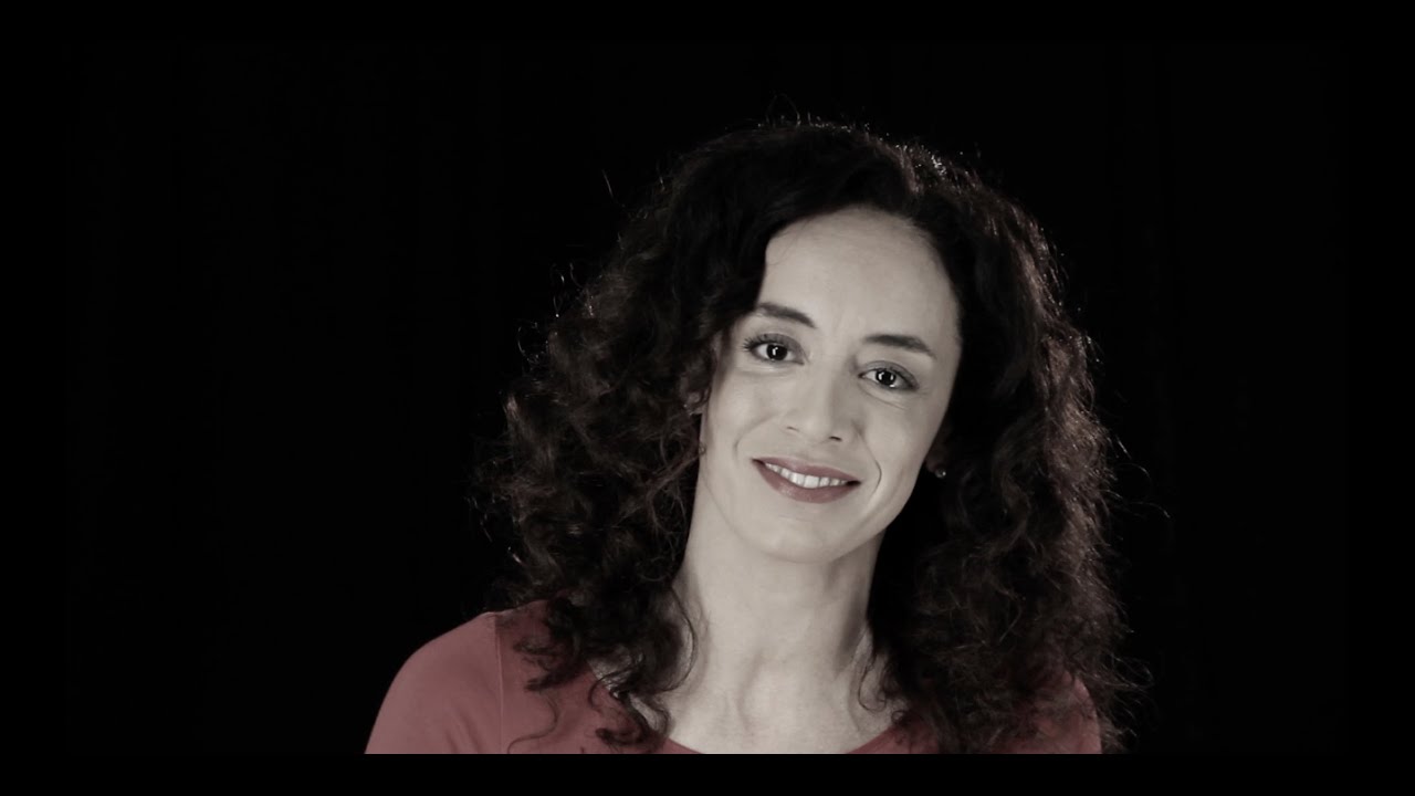 Delmira en tus labios :: EMILIA DÍAZ - YouTube