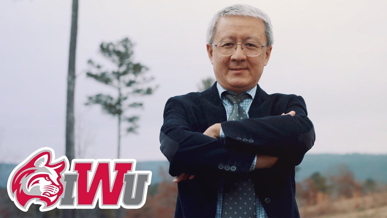 Meet Dr. David Che // IWU’s New Engineering Program Director - YouTube