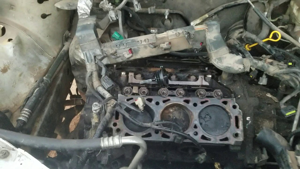 2000 Ford Taurus Wagon Engine Swap and restoration to the Road - YouTube