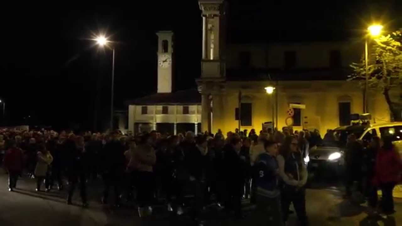 03042015 processione via crucis - YouTube