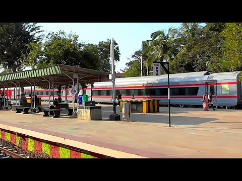 Brand New BEZEL-LESS LHB Coach at White Field Station | South Western ...