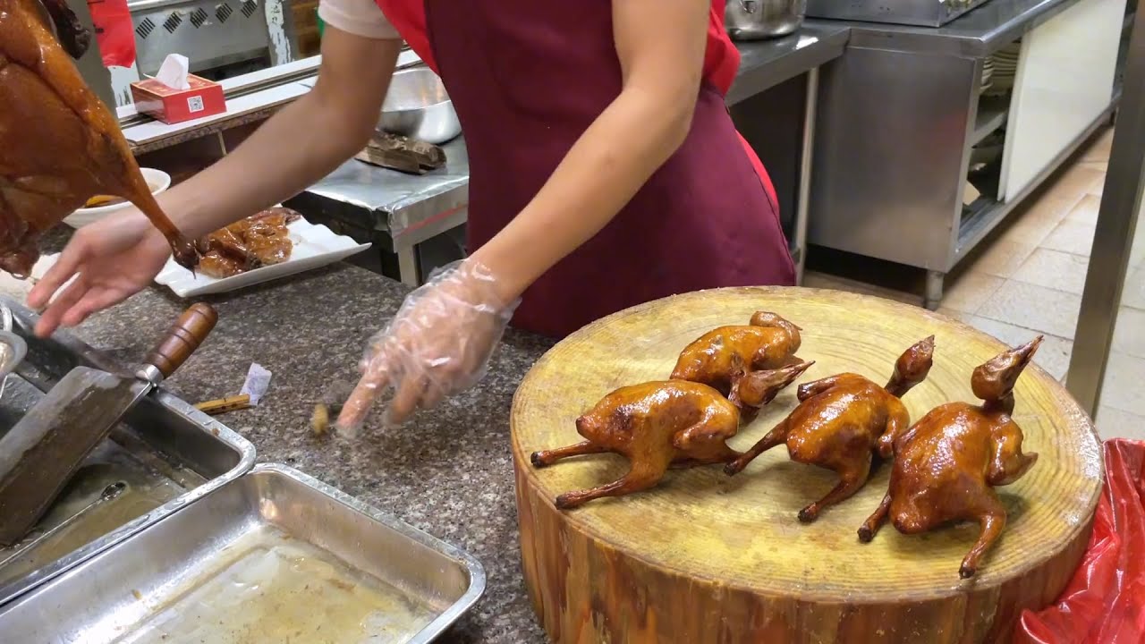 Just out of the oven, the roast goose and pigeon are so hot and so ...