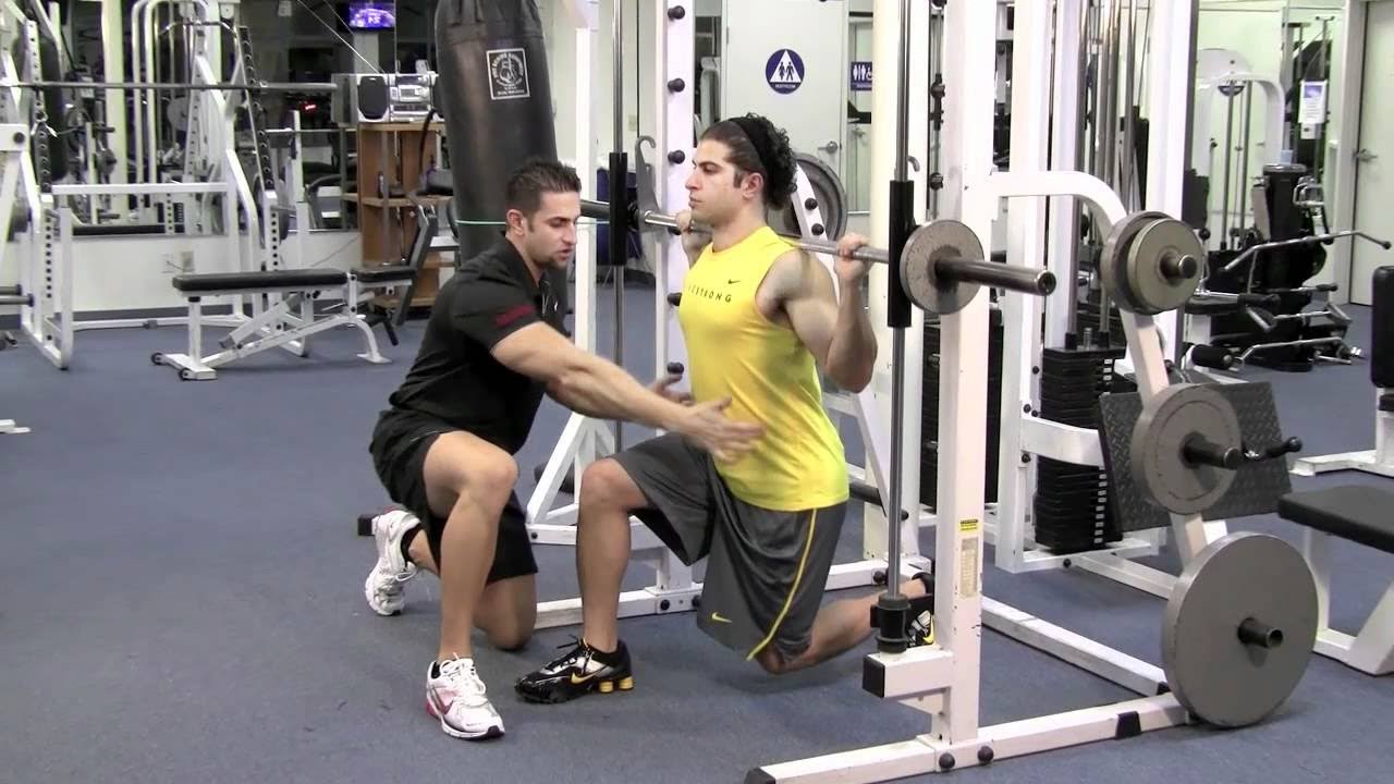 SMITH MACHINE LUNGES By Trainer Johnny - YouTube