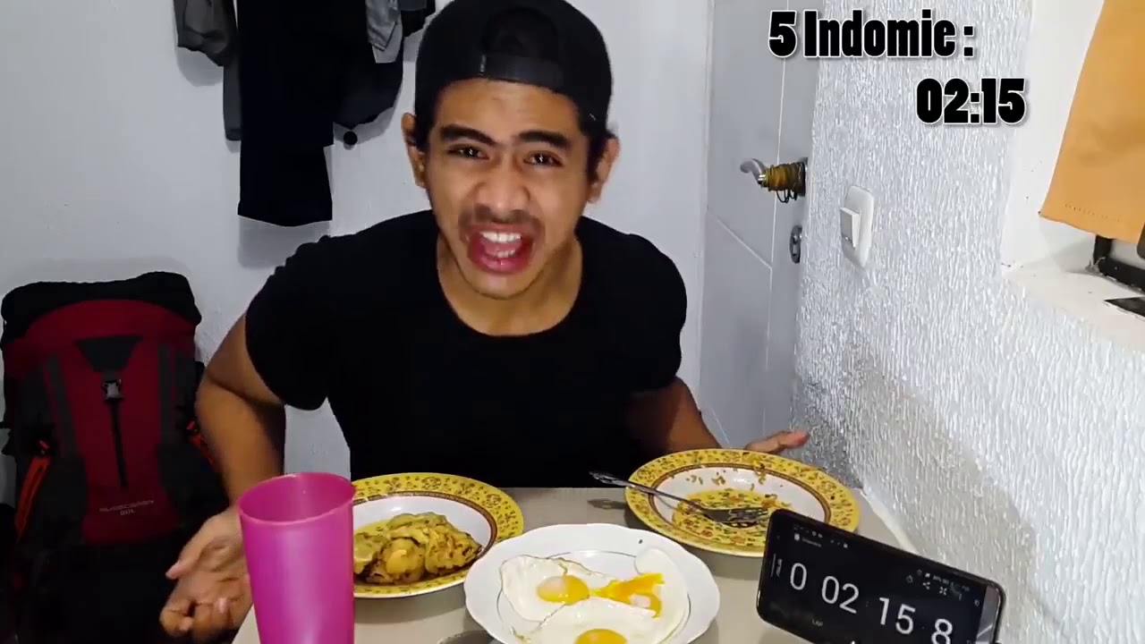 tanboy kun! CUMA 2 MENIT !! TANBOYKUN HABISKAN 5 BUNGKUS INDOMIE - YouTube