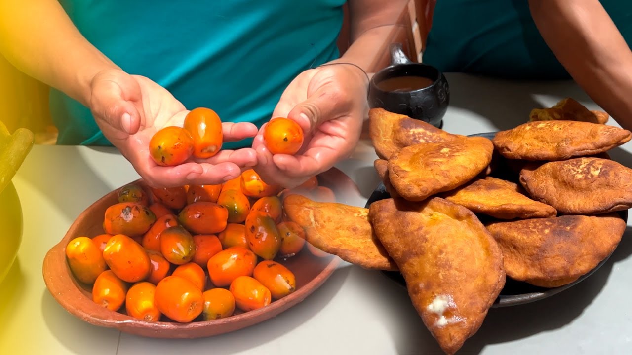 Empanadas de Chonta al estilo de Doña Viky - YouTube