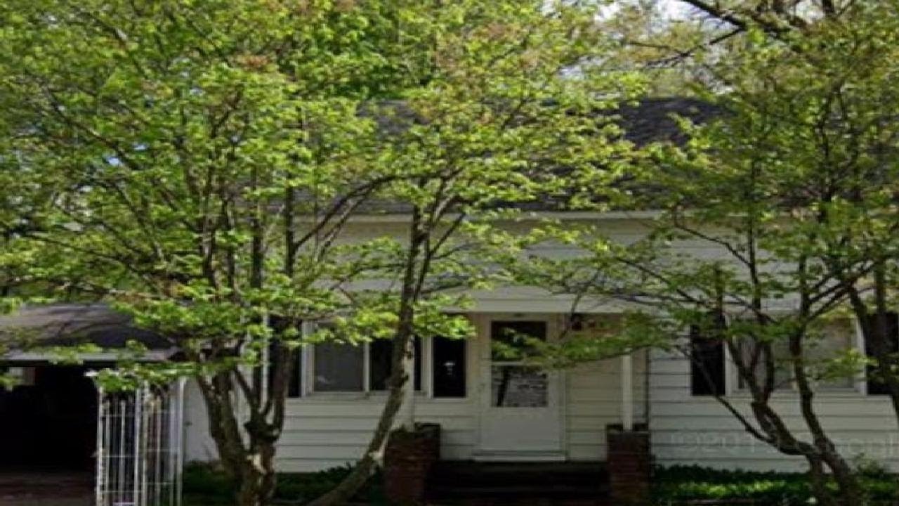 704 E 6th Street, New Richmond, WI Presented by Jesse Penman. - YouTube