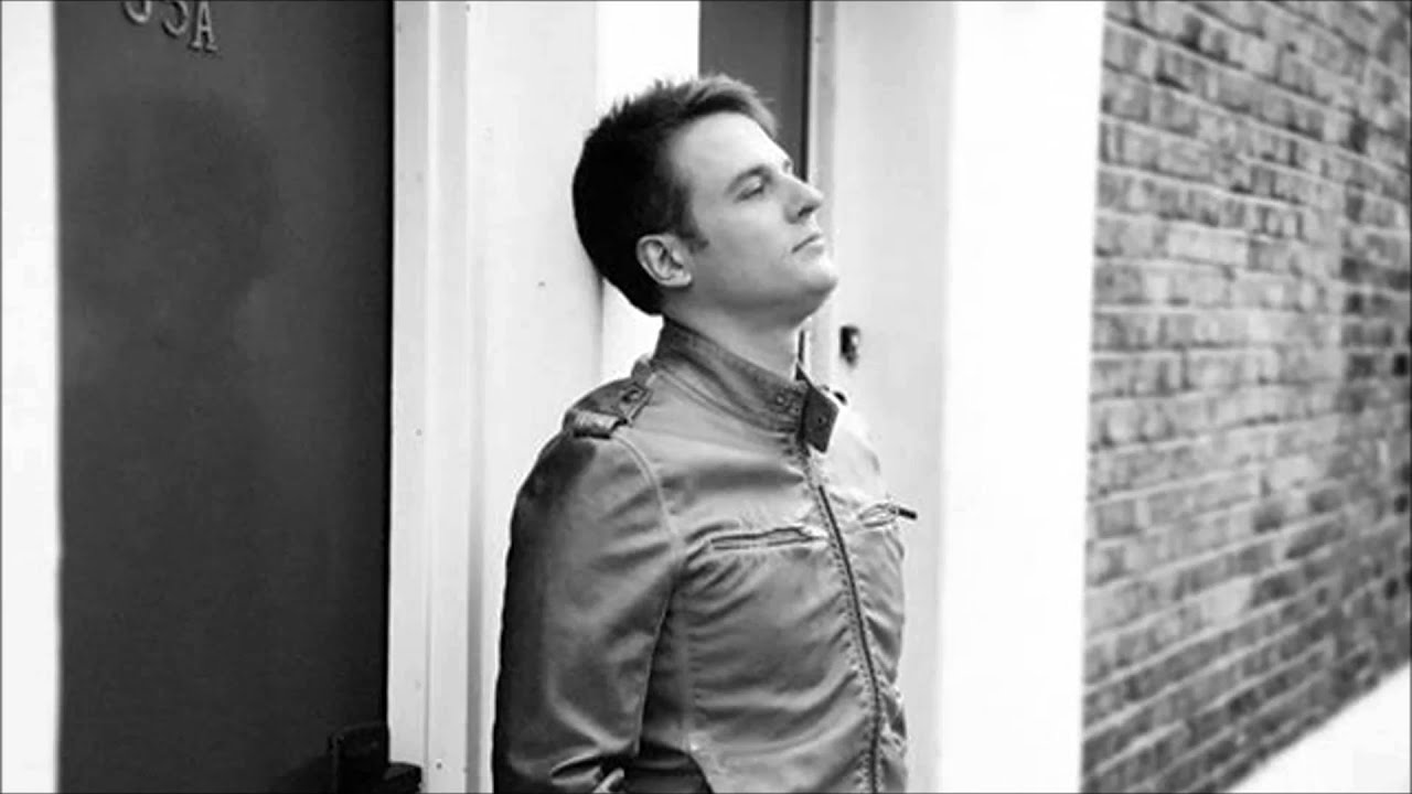 Gerónimo Rauch - Stars (BBC Radio 2 Friday night is music night) - YouTube