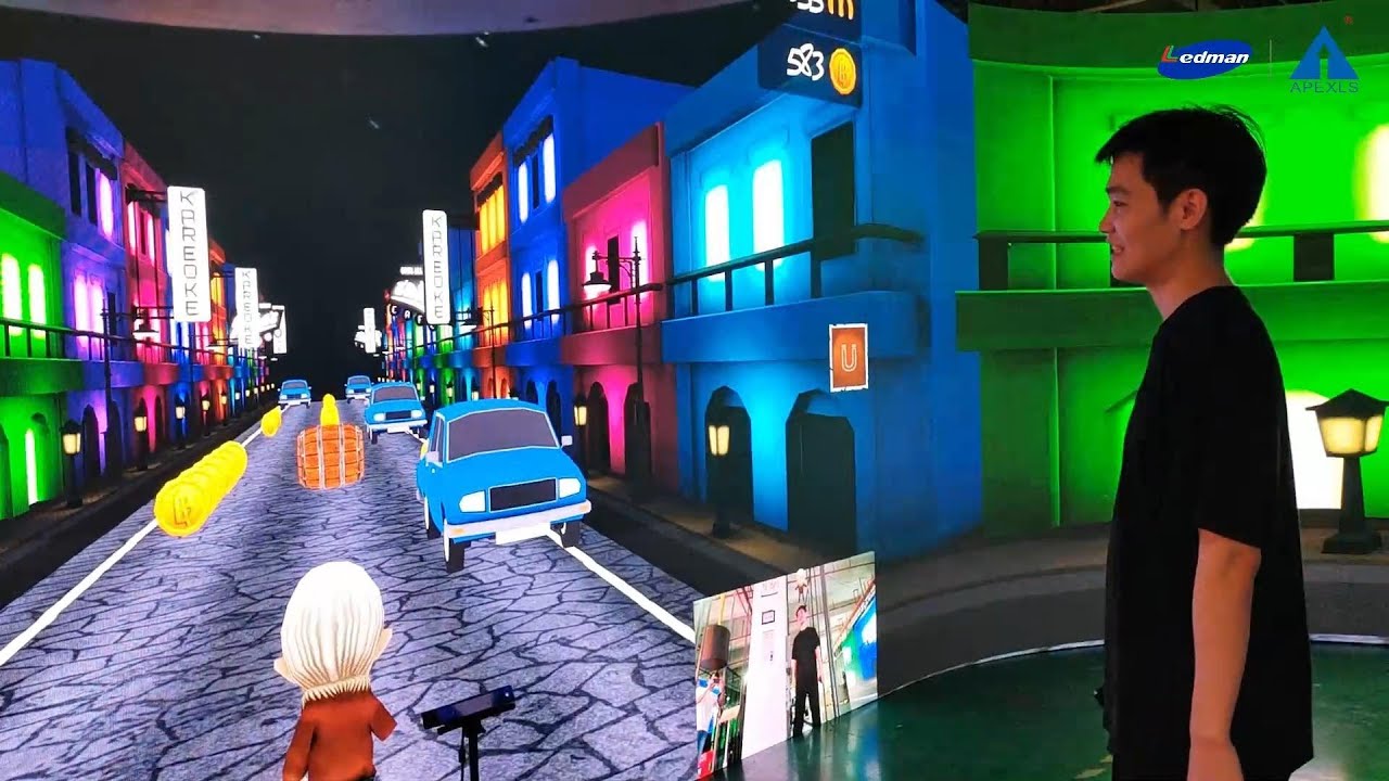 Motion sensing interactive LED curved screen - YouTube