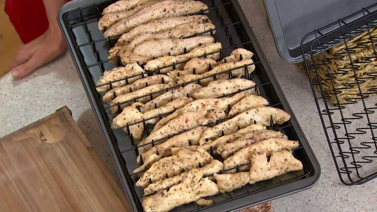 Grease Away Bacon Pan with Tongs by Chef Tony on QVC - YouTube