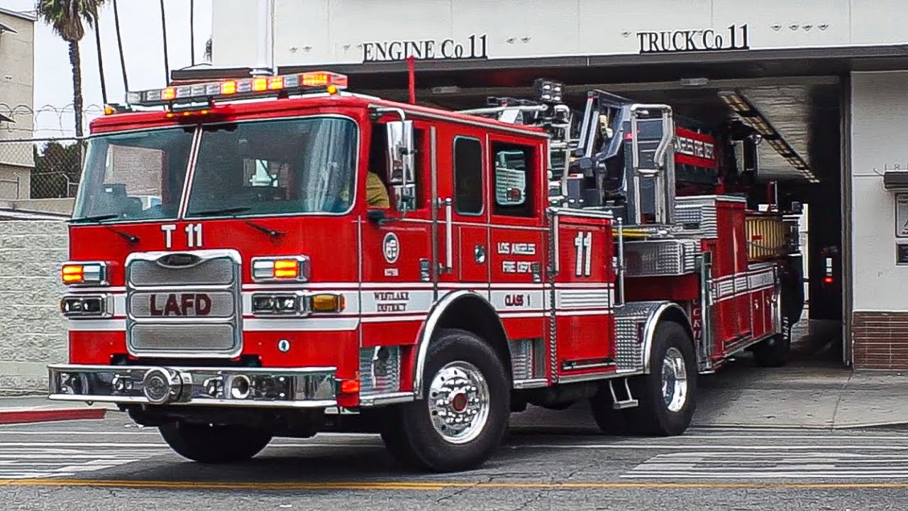 LAFD Light Force 11 Responding - YouTube