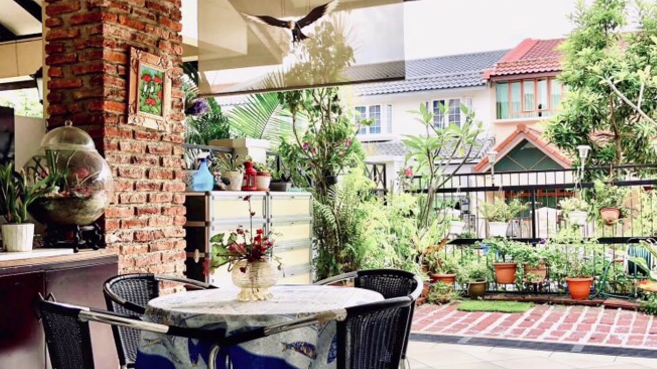 D16 Sennett Freehold Inter Terrace for Sale - YouTube