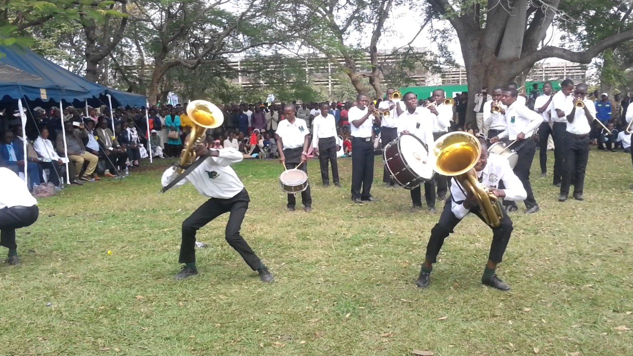 Mutendi High School Brass Band (Z.C.C) public service day - YouTube