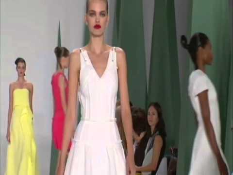 LA MODA AL DÍA - YouTube