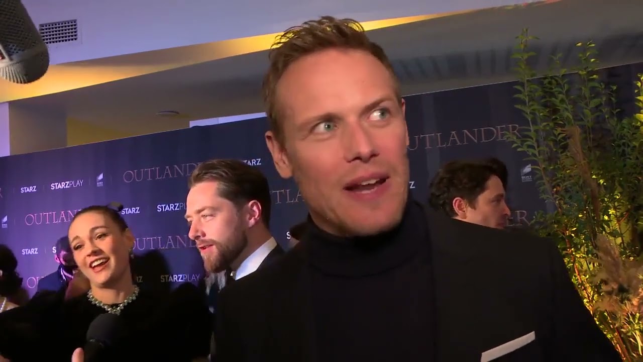 Outlander | Interviews - Sam Heughan S6 Premiere Red Carpet - YouTube