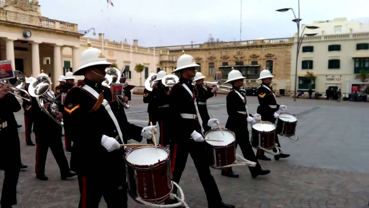 Armed forces Malta Band. - YouTube