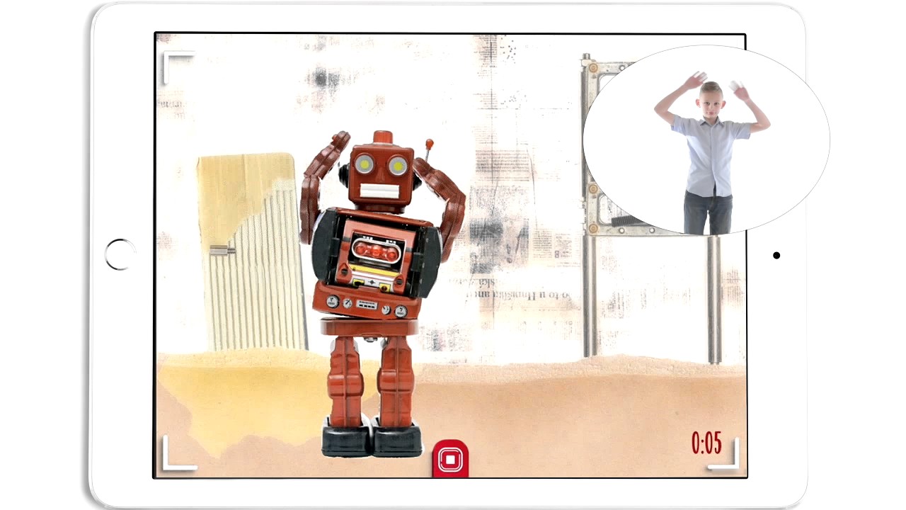 PuppetMaster App Animates Toy Robot - YouTube