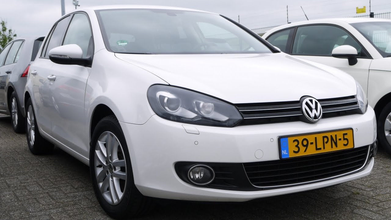 Volkswagen Golf 1.2 TSI 105 pk Highline Bluemotion / Navi / Clima - YouTube