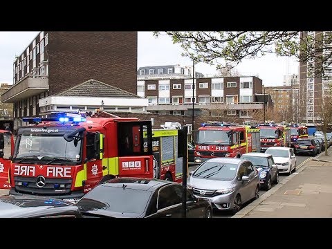 London Fire Brigade responding to a flat fire - YouTube