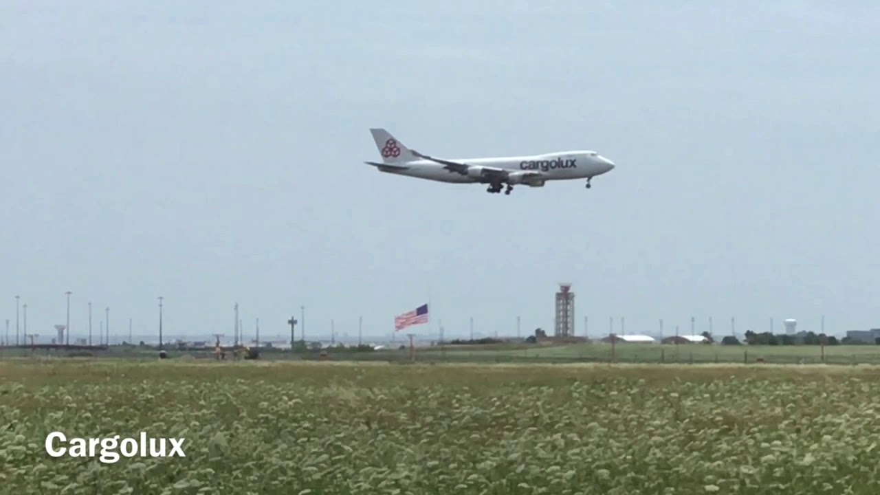 Plane spotting at DFW including 747, 737, and more - YouTube