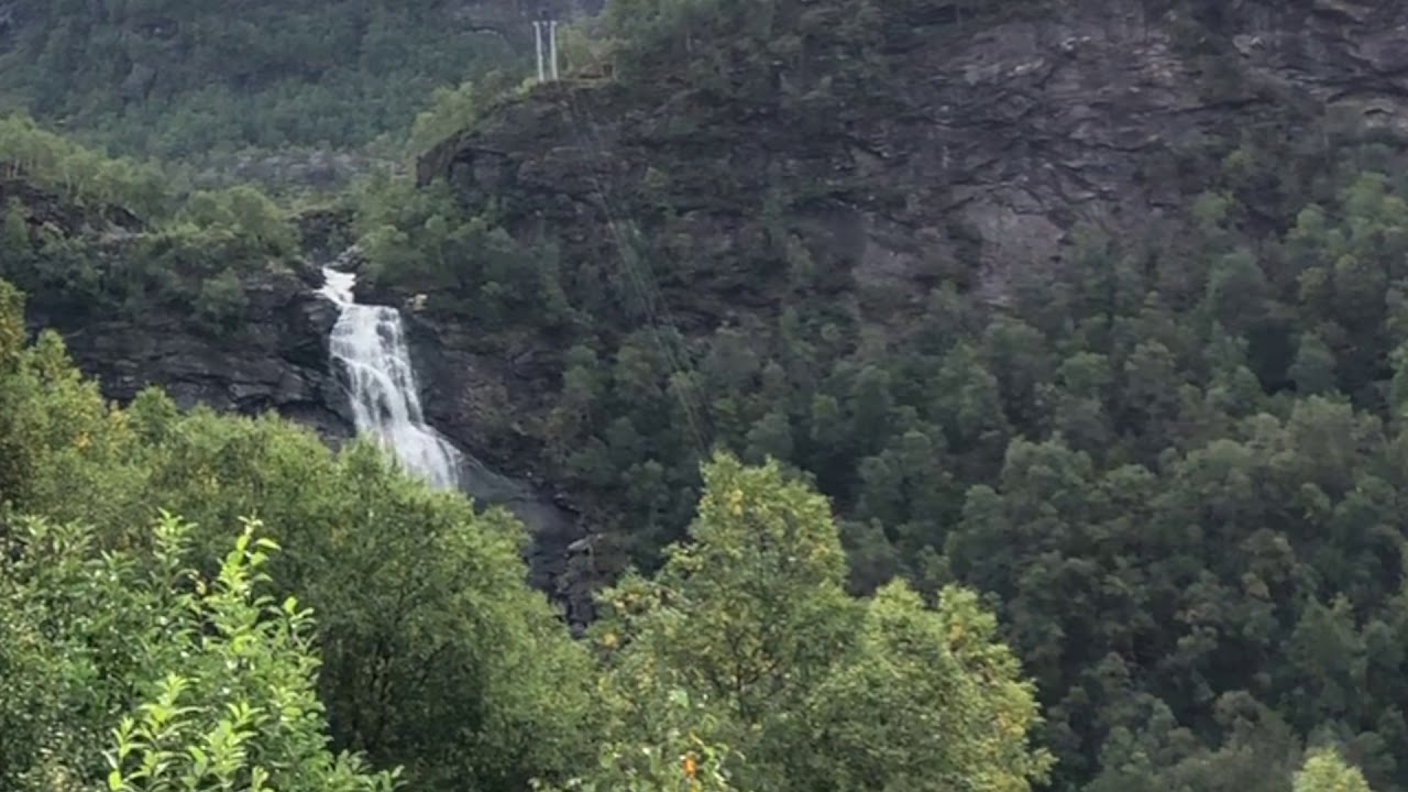 🇳🇴 Norway 🇳🇴 - Chasing Waterfalls - Fossen Bratte Waterfall in Tysse ...