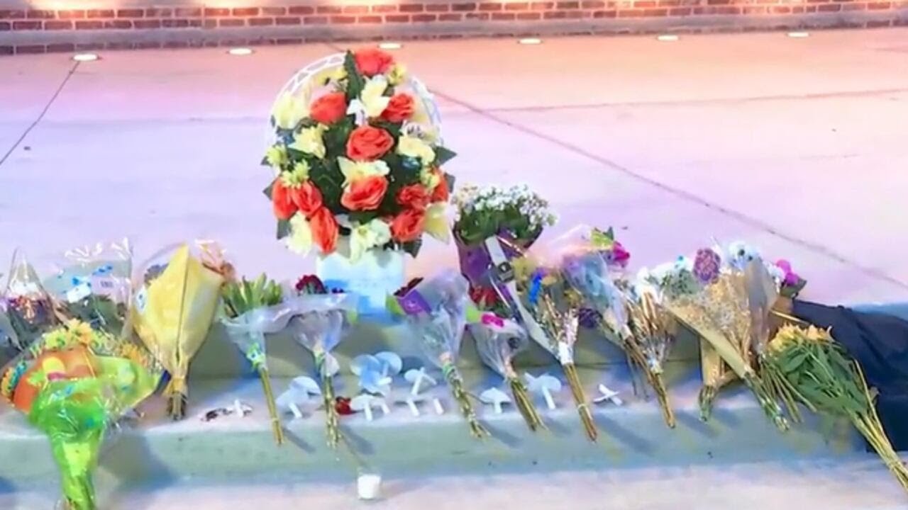 Memorials grow for victims of Apalachee High School shooting in Winder ...