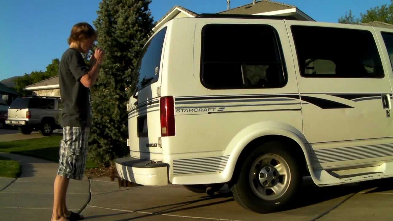 STARCRAFT - The Party Van - YouTube