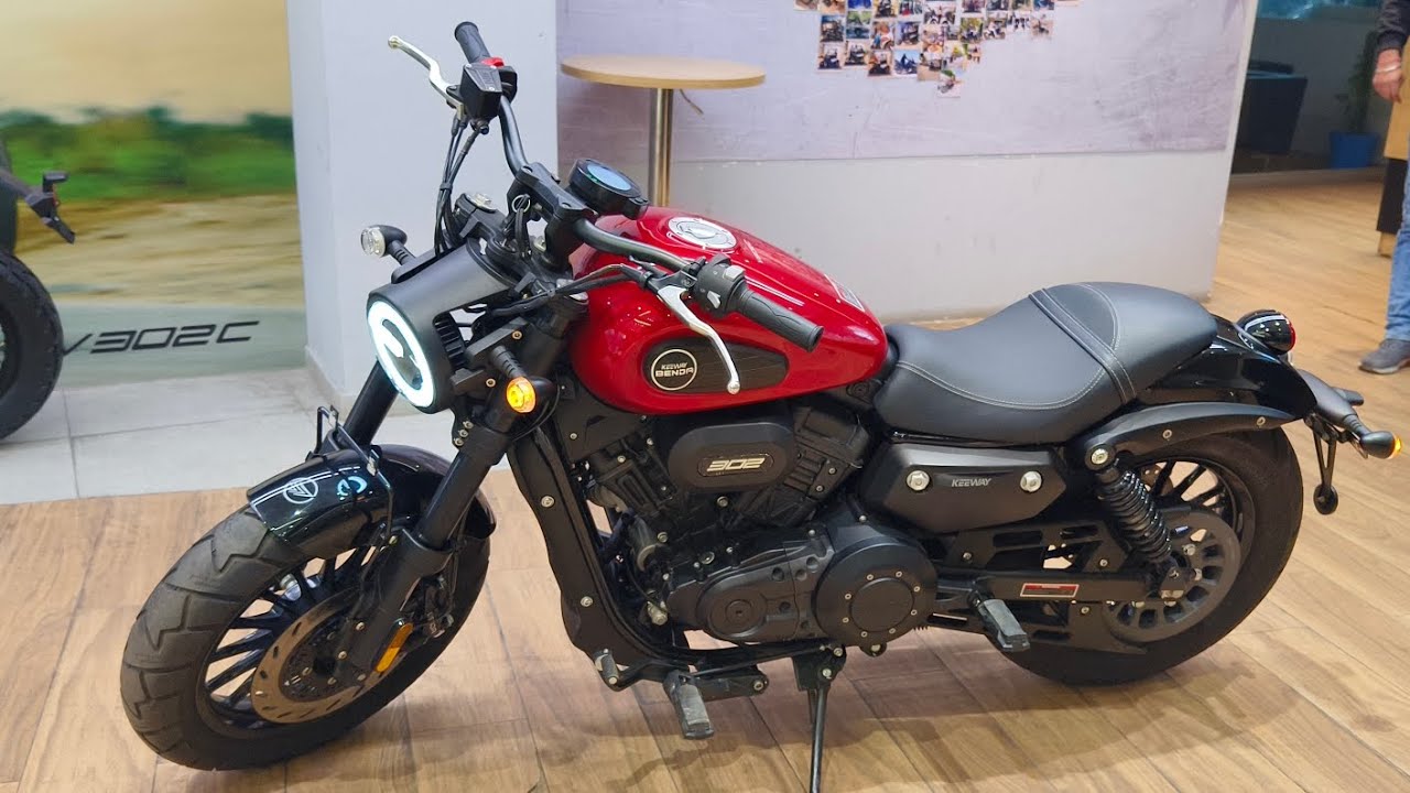 Keeway V302C Review | On Road Price | Benda CRUISER Red Edition - YouTube