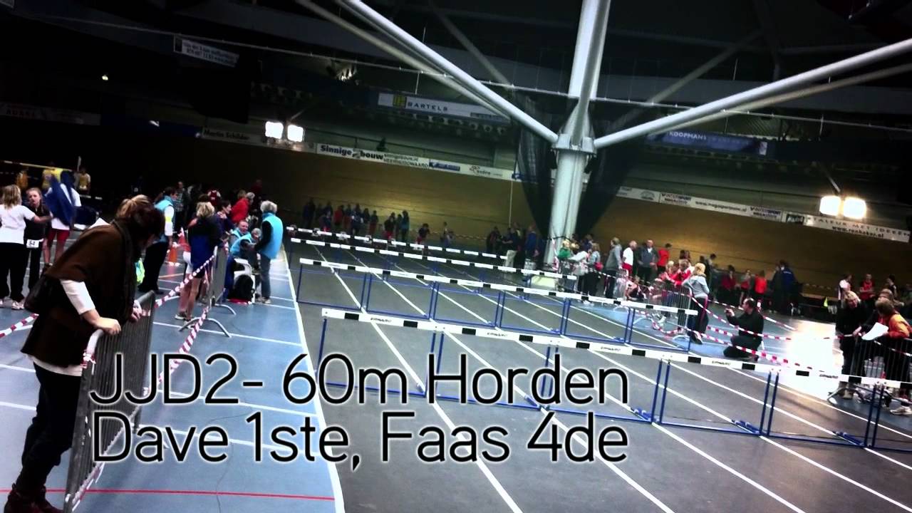 AV Trias Junioren op Klaverblad Verzekeringen Indoor Gala - YouTube