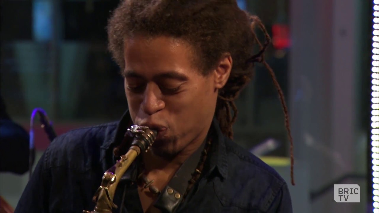 "Chameleon" by Jesse Fischer | B-Side - YouTube