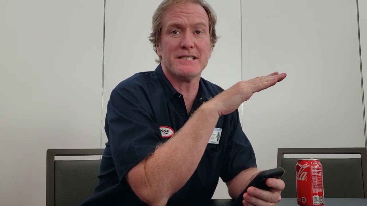 NYCC 2022: Exclusive Interview With Dave Willis - YouTube