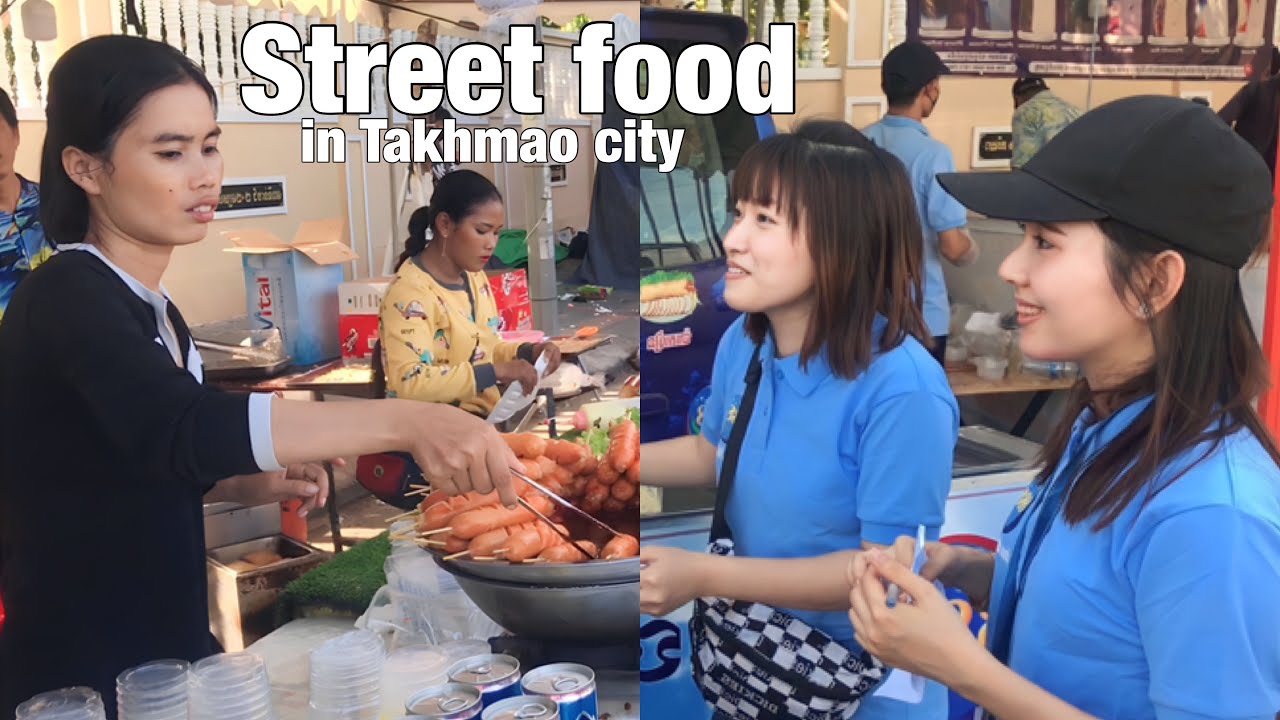Street food in Takhmao city during the Water Festival, enjoy delicious ...