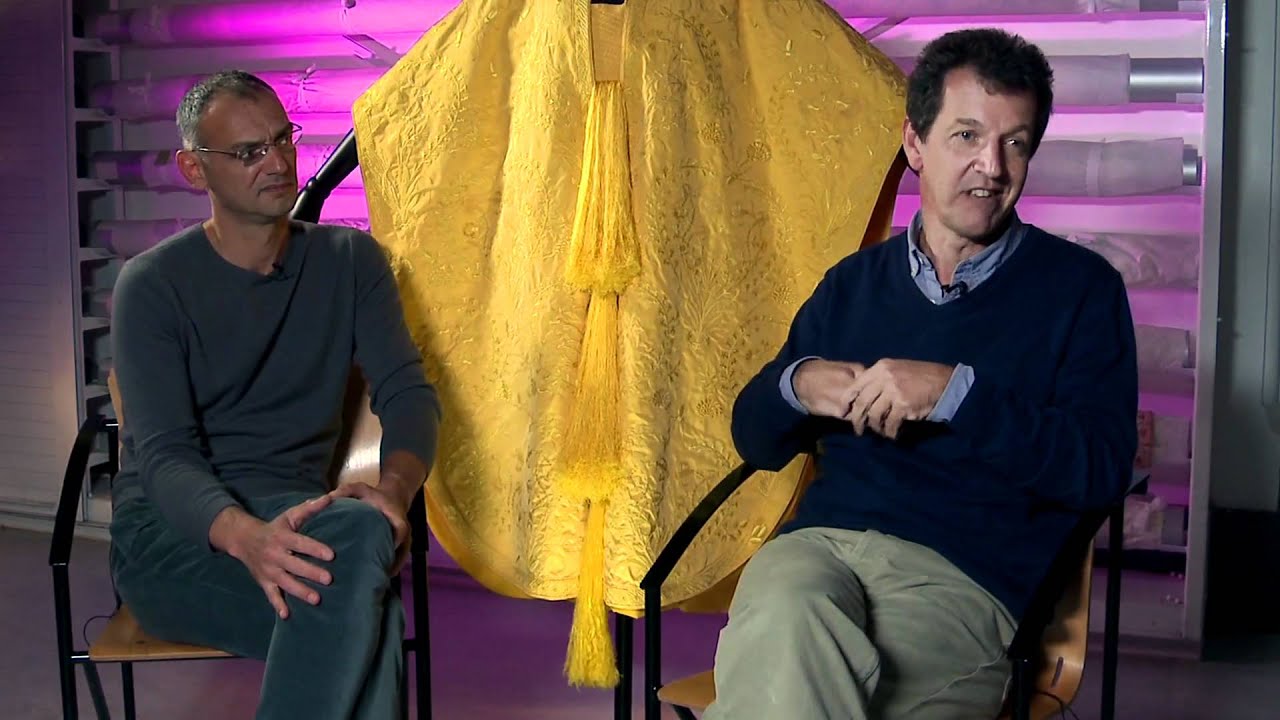Simon Peers and Nicholas Godley discuss Golden Spider Silk - YouTube